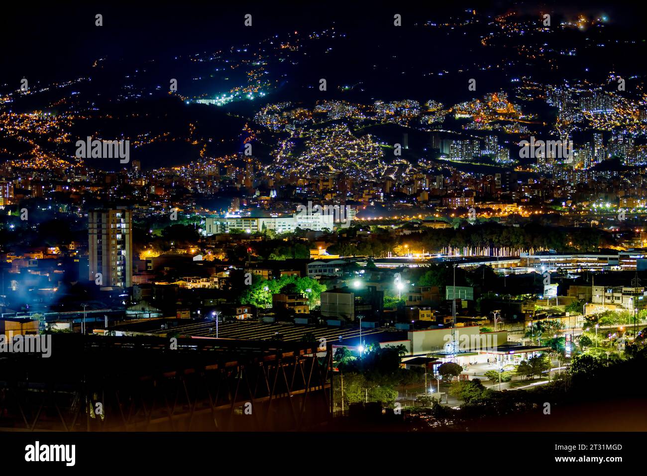 Cityscape of medellin at night hi-res stock photography and images - Alamy