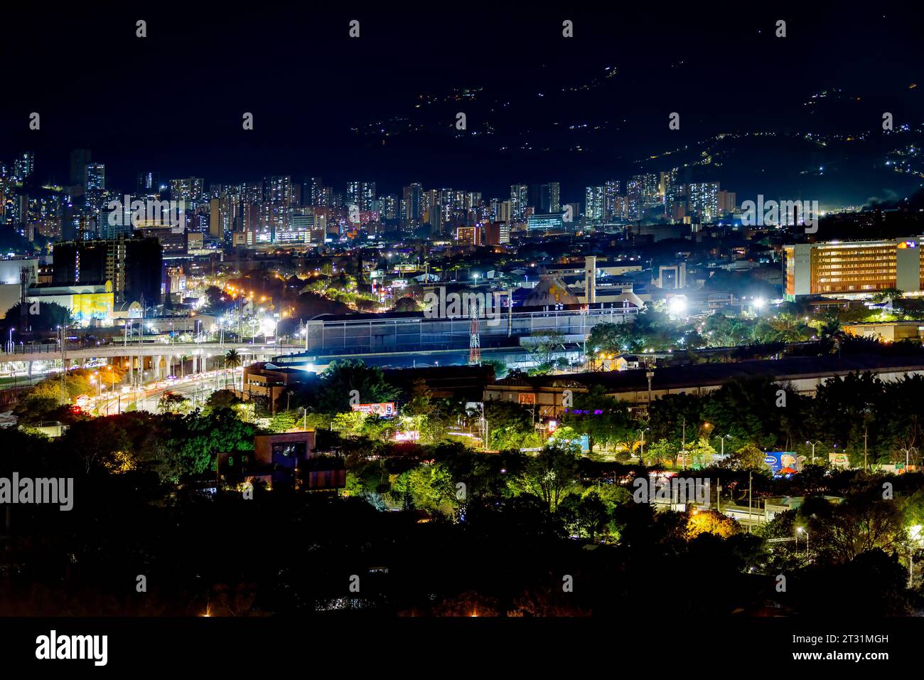 Cityscape of medellin at night hi-res stock photography and images - Alamy