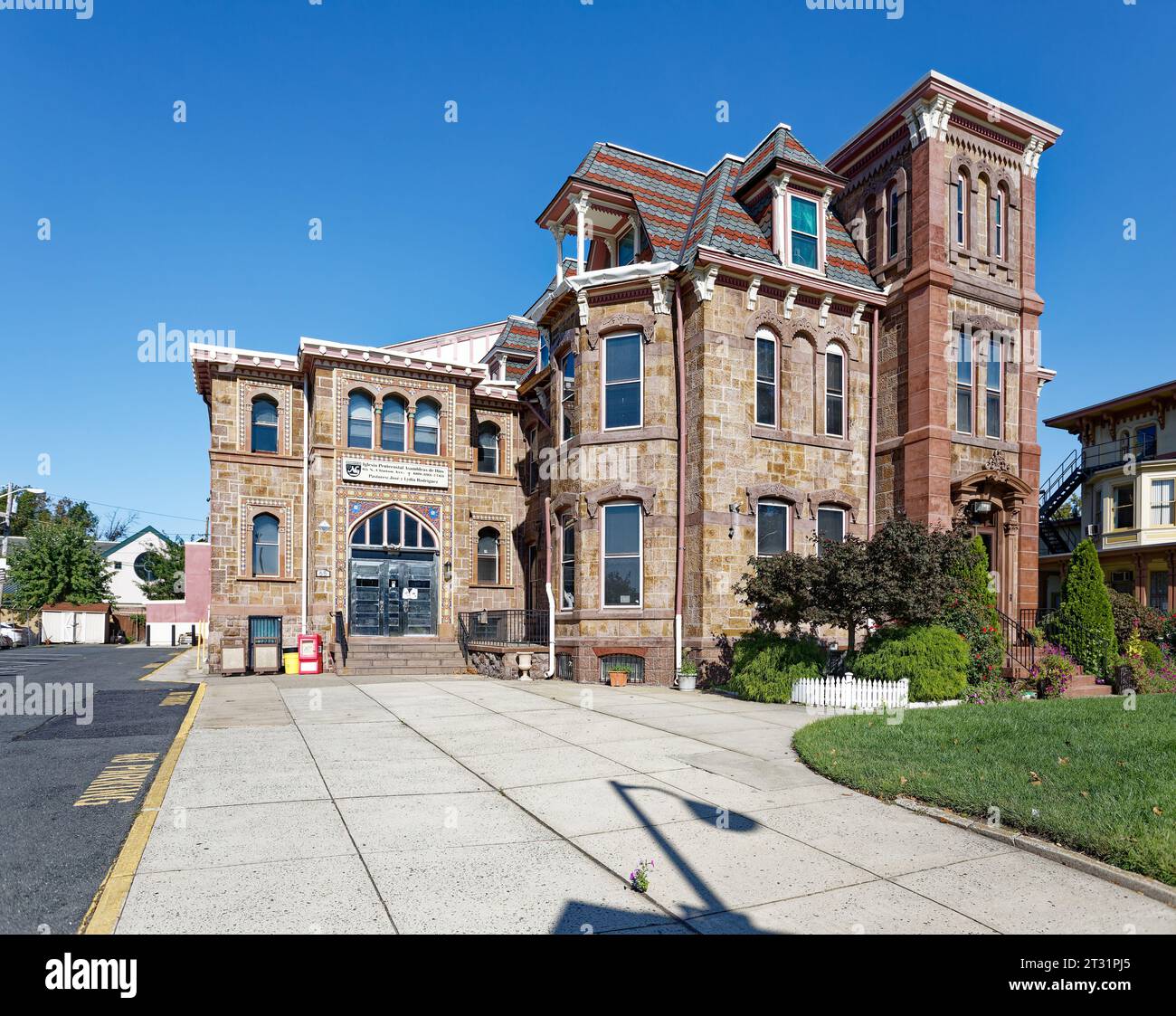 Ewing and Carroll, Trenton: Asambleas De Dios Trenton is a stone church ...
