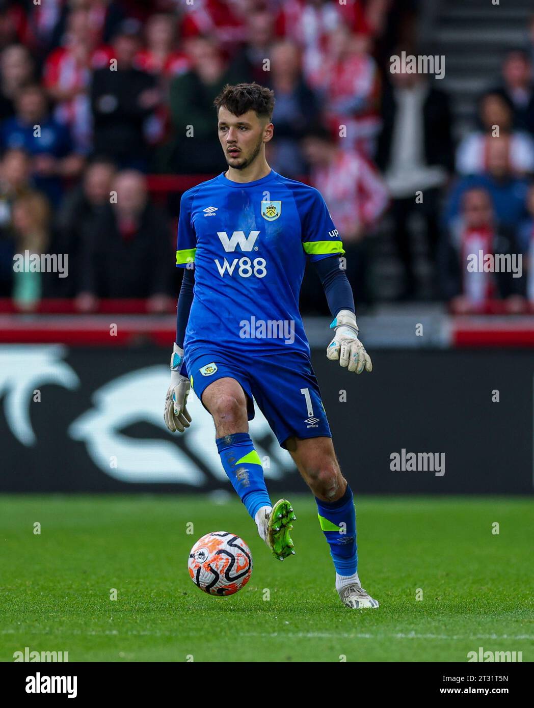 Burnley goalkeeper James Trafford during the Premier League match at ...