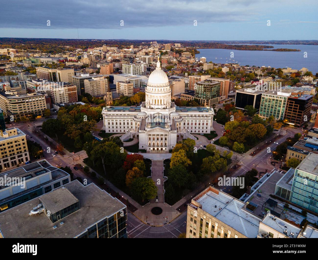 Aerial view downtown madison wisconsin hi-res stock photography and ...
