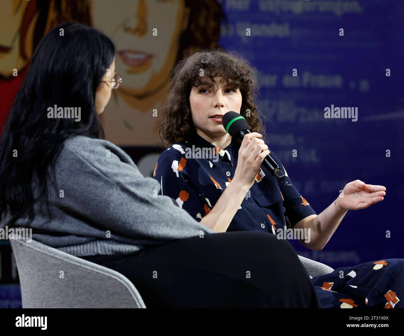 Lea bonasera hi-res stock photography and images - Alamy