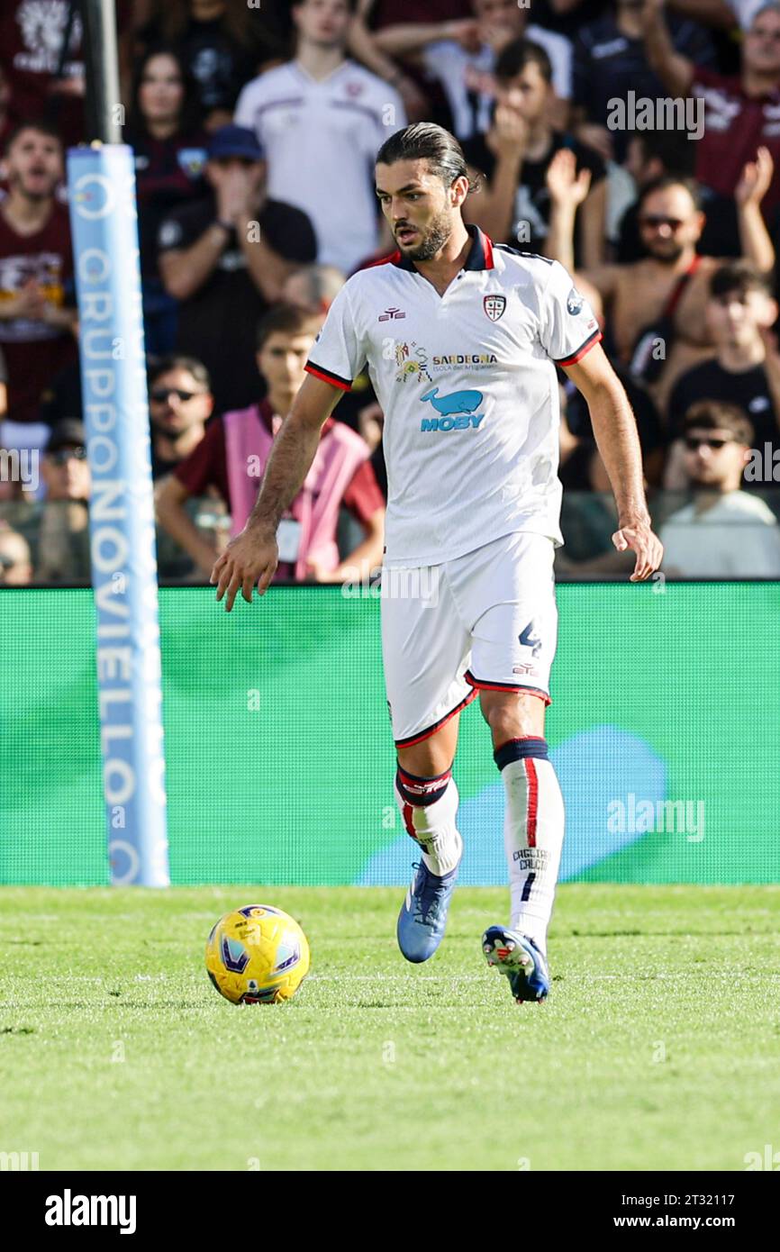 Cagliari's Italian defender Alberto Dossena controls the ball during ...