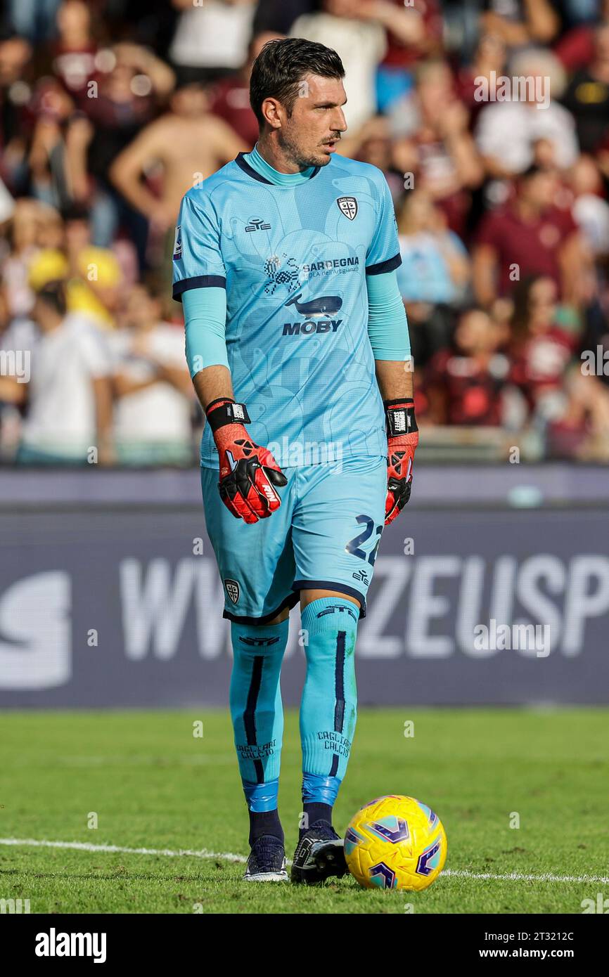 Cagliari's Italian goalkeeper Simone Scuffet controls the ball during ...