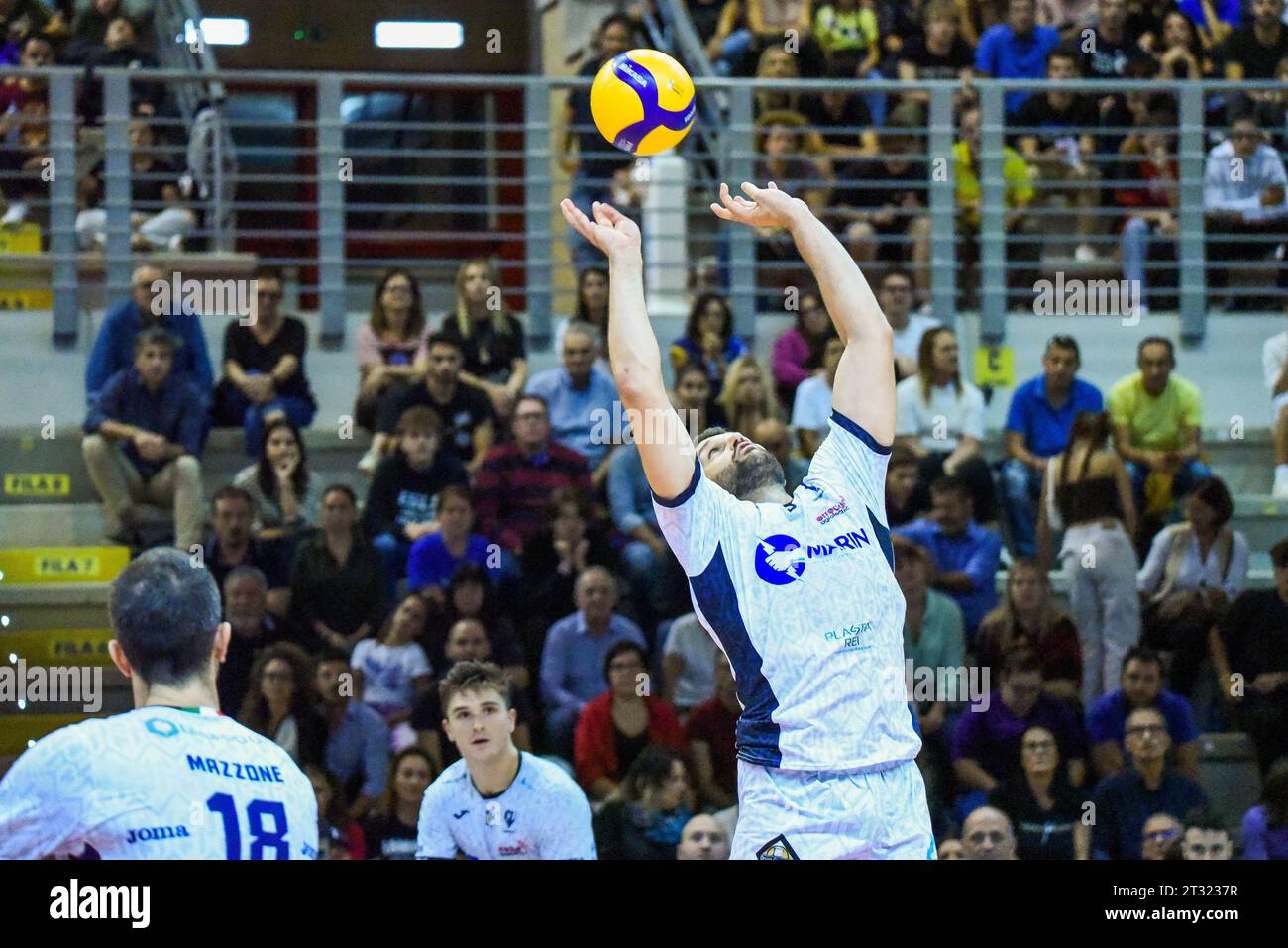 Davide saitta hi-res stock photography and images - Alamy