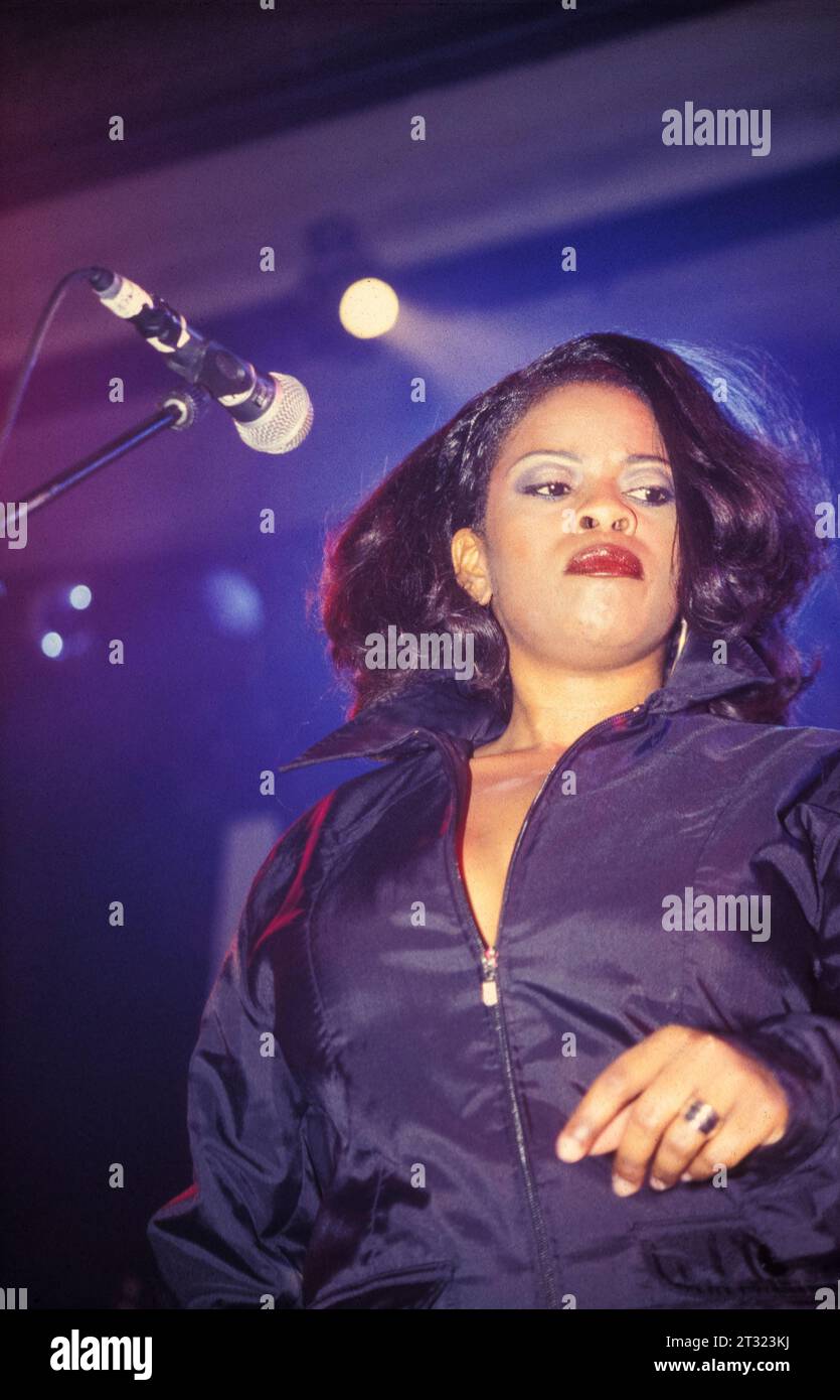 Maysa hi-res stock photography and images - Alamy
