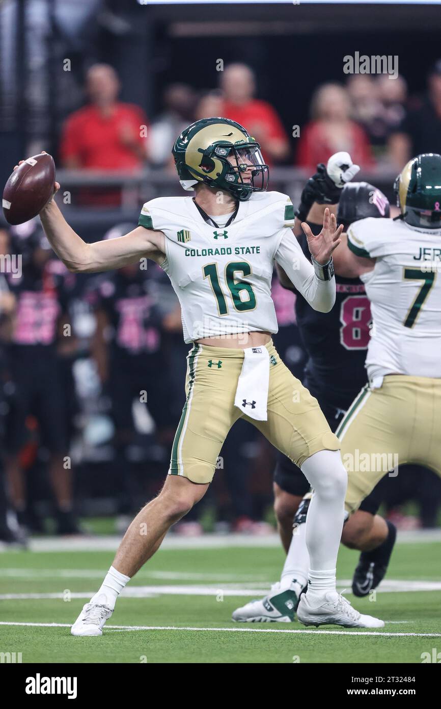 Las Vegas, NV, USA. 21st Oct, 2023. Colorado State Rams quarterback ...