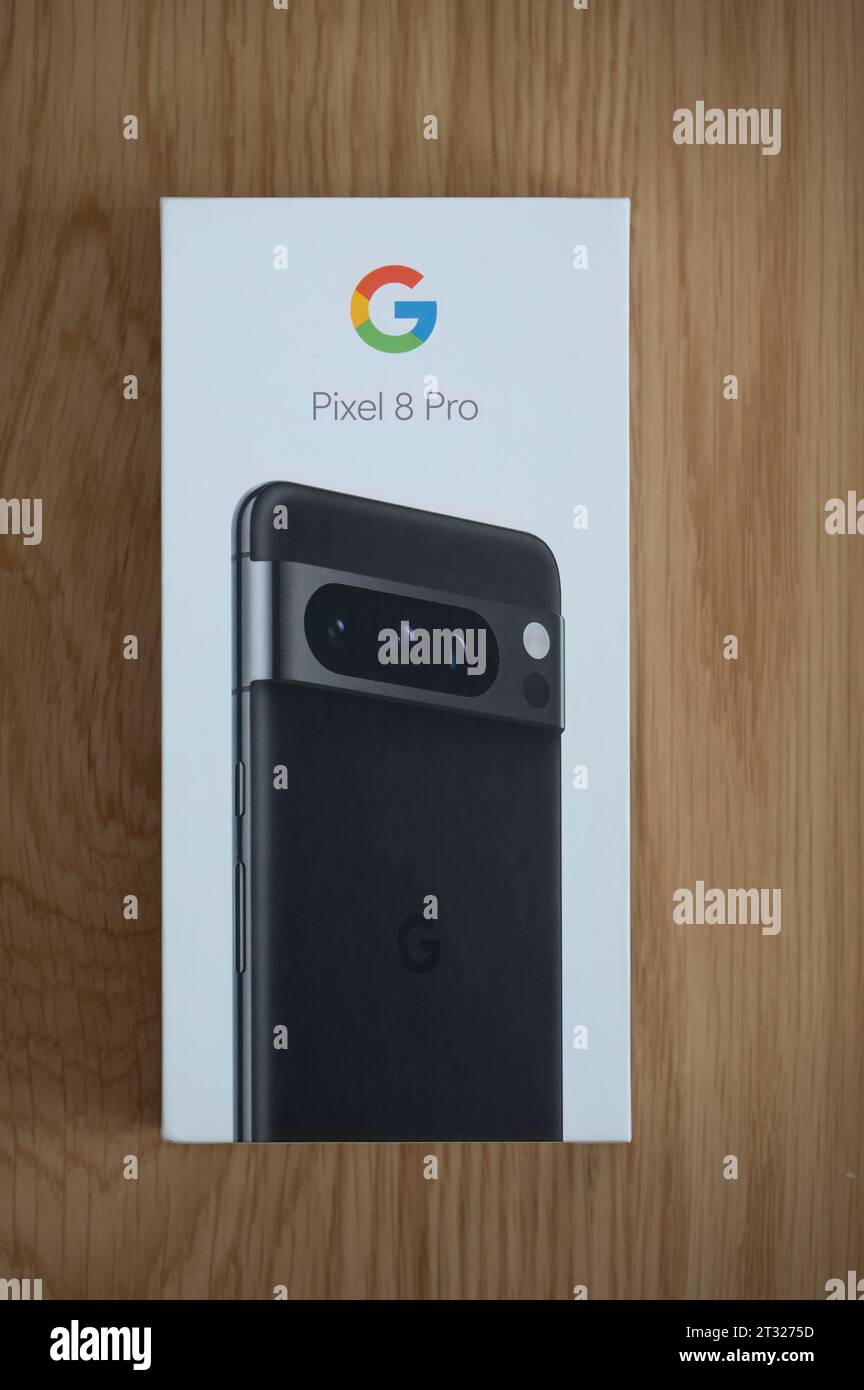 Pixel 8 pro box hi-res stock photography and images - Alamy