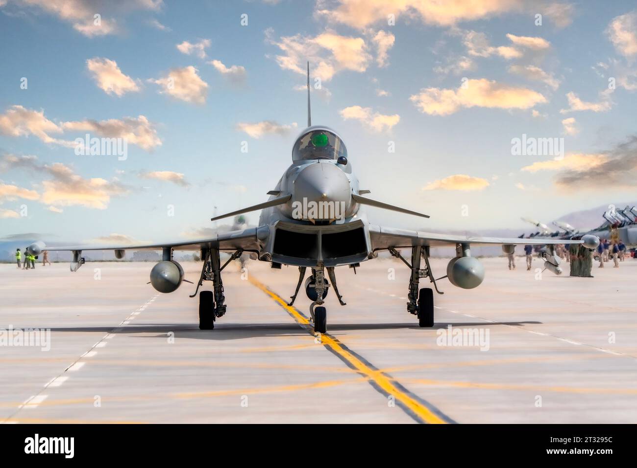 Fighter jet in a taxiing position Stock Photo - Alamy
