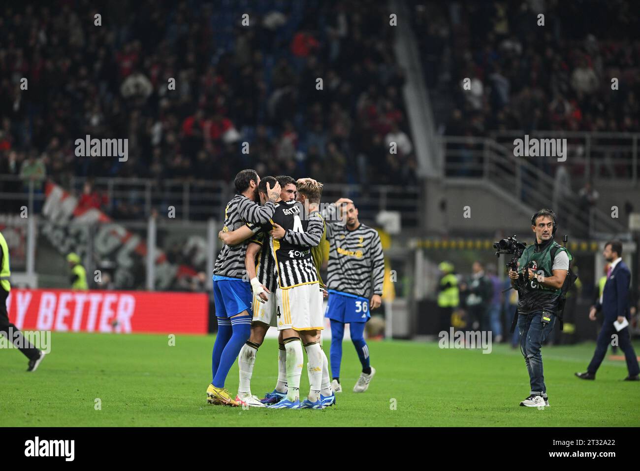 FC Juventus celebrating after a victory during the Italian Serie A ...