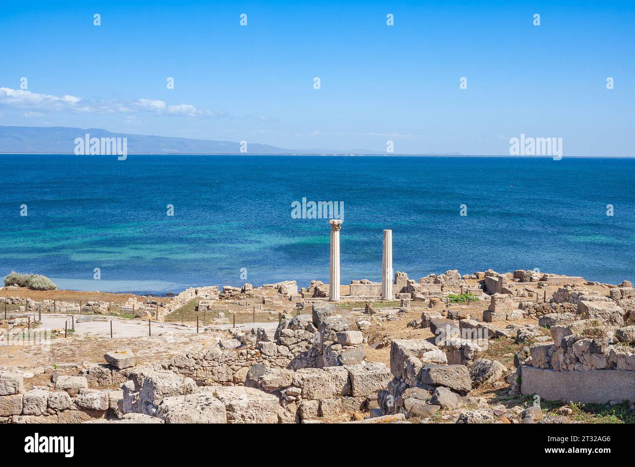 Coastal ruin in italy hi-res stock photography and images - Alamy