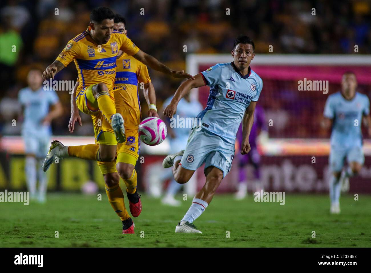 Angel sepulveda cruz azul hi-res stock photography and images - Alamy