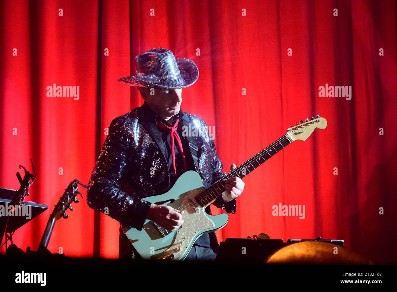 Noah walker hi-res stock photography and images - Alamy