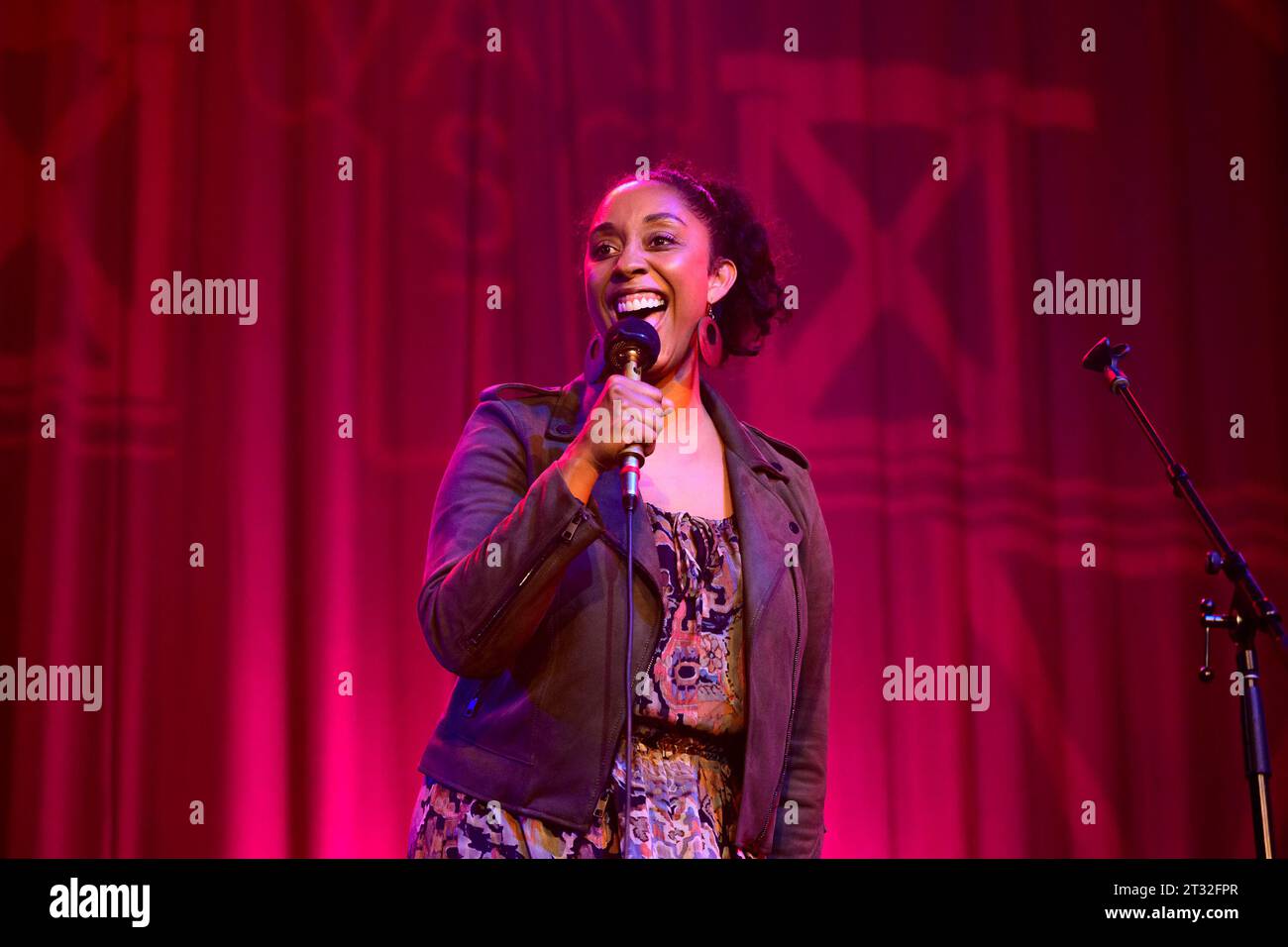 Soul singer krystle dos santos hi-res stock photography and images - Alamy