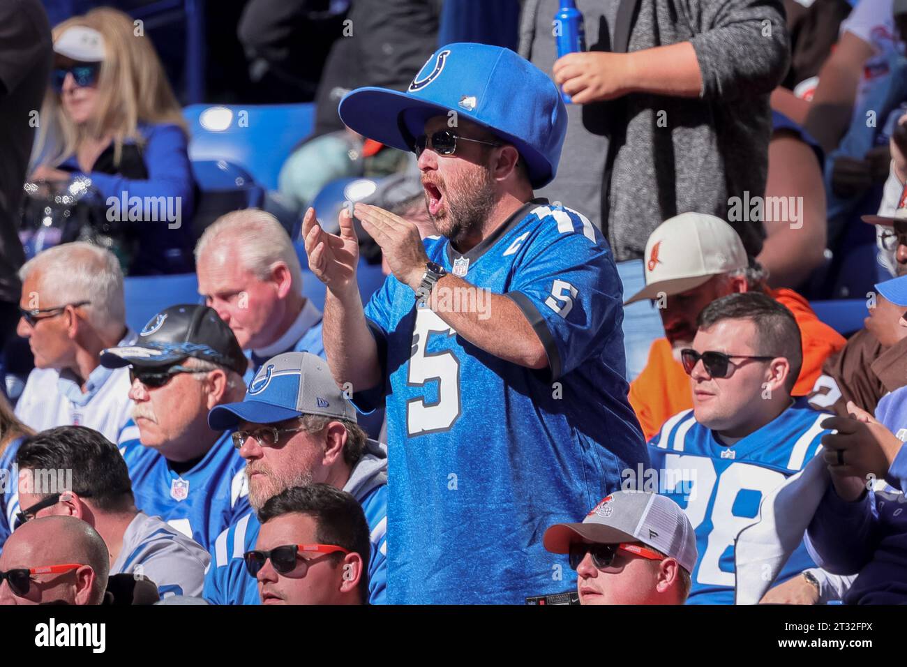 Indianapolis, Indiana, USA. 22nd Oct, 2023. An Indianapolis Colts fan ...