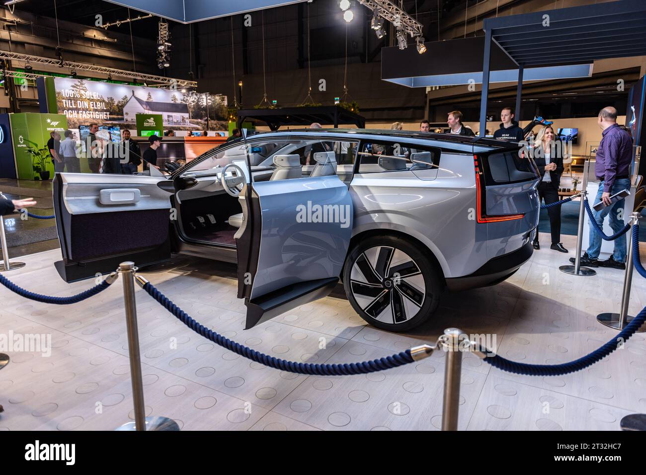 Volvo concept recharge hi-res stock photography and images - Alamy