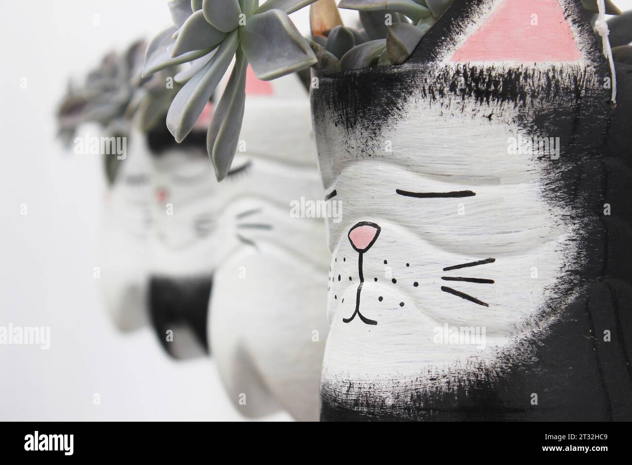 Handcrafted vases produced from the reuse of plastic pet bottles ...