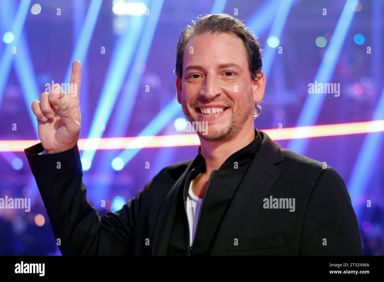 Schlagersänger Daniel Munoz in der TV-Show Schlagerbooom 2023 - Alles ...