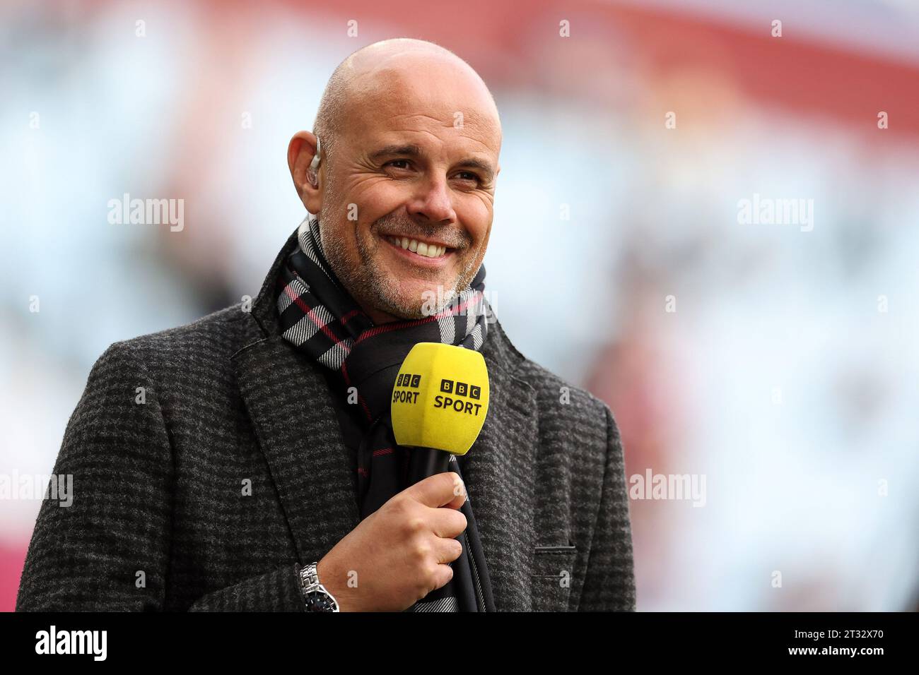Birmingham, UK. 22nd Oct, 2023. Jason Mohammad looks on while working ...