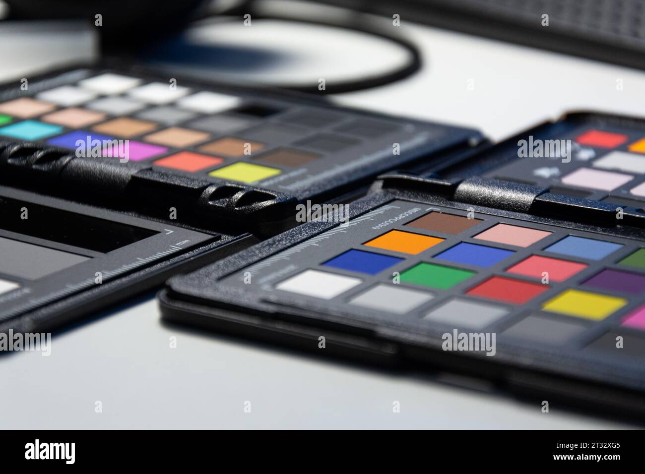 Cmyk colour chart hi-res stock photography and images - Alamy