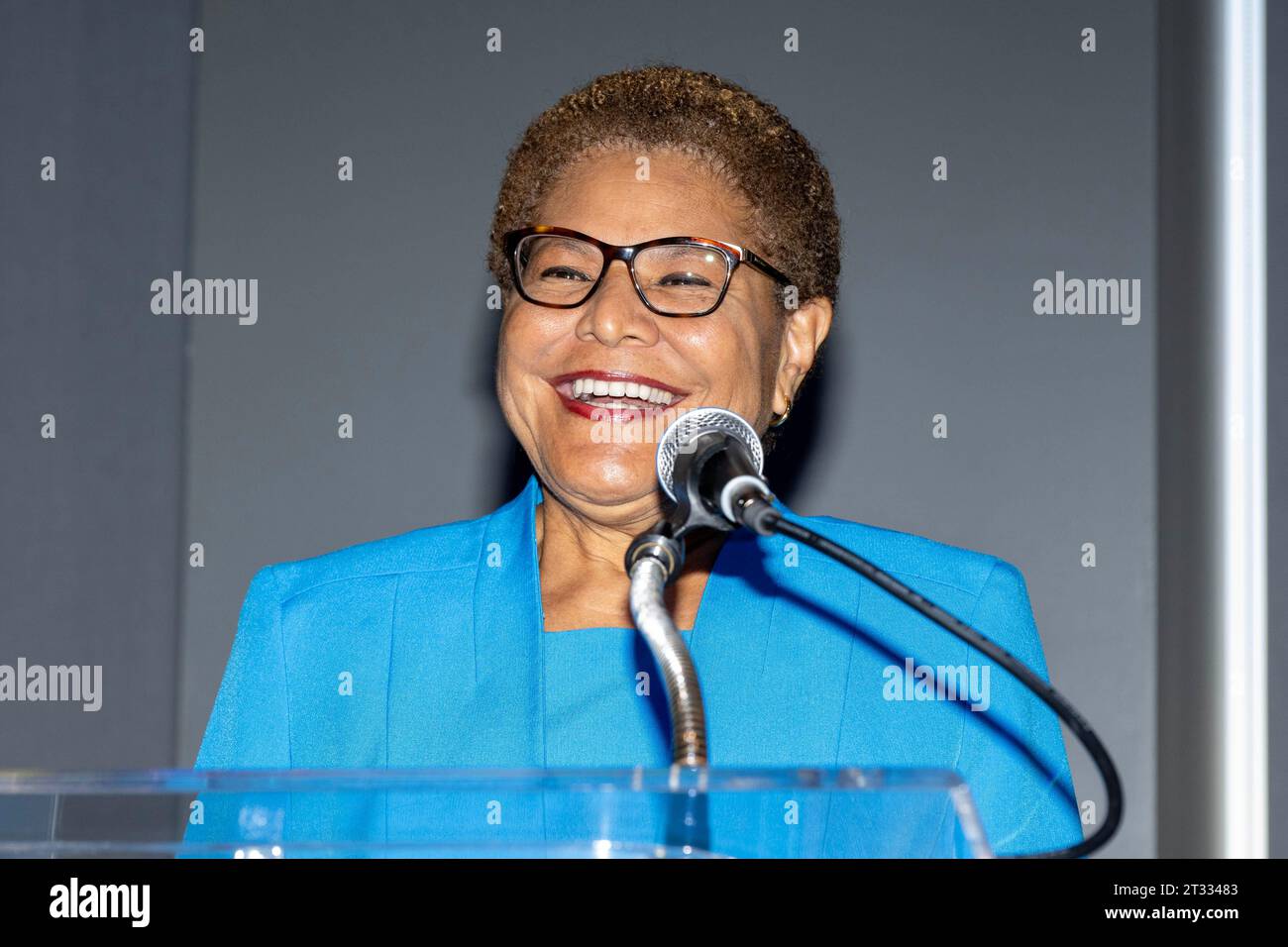 Los Angeles, USA. 22nd Oct, 2023. Mayor of Los Angeles Karen Bass ...