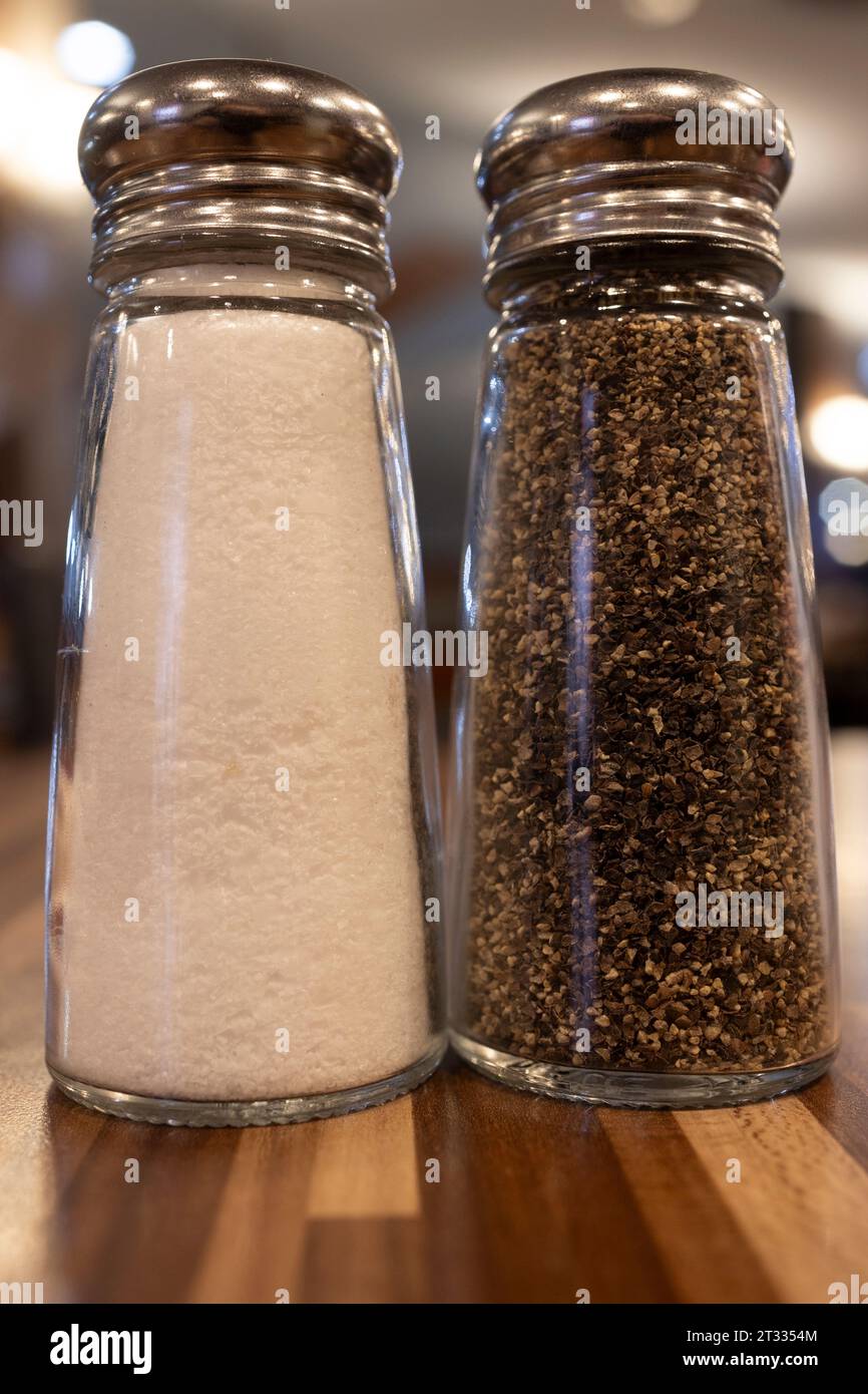 color photo of salt and pepper shakers Stock Photo - Alamy