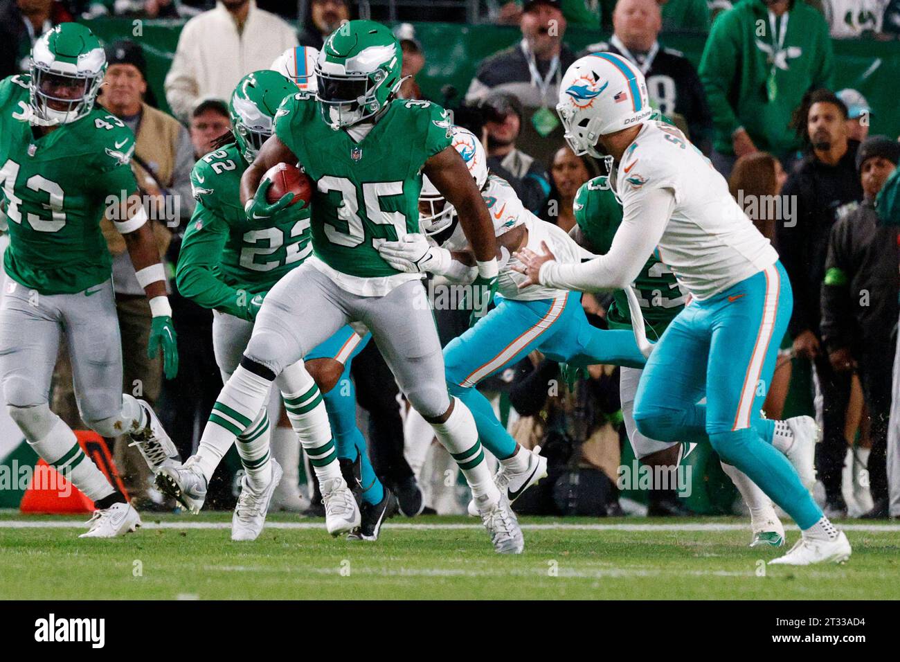 Boston scott hi-res stock photography and images - Alamy