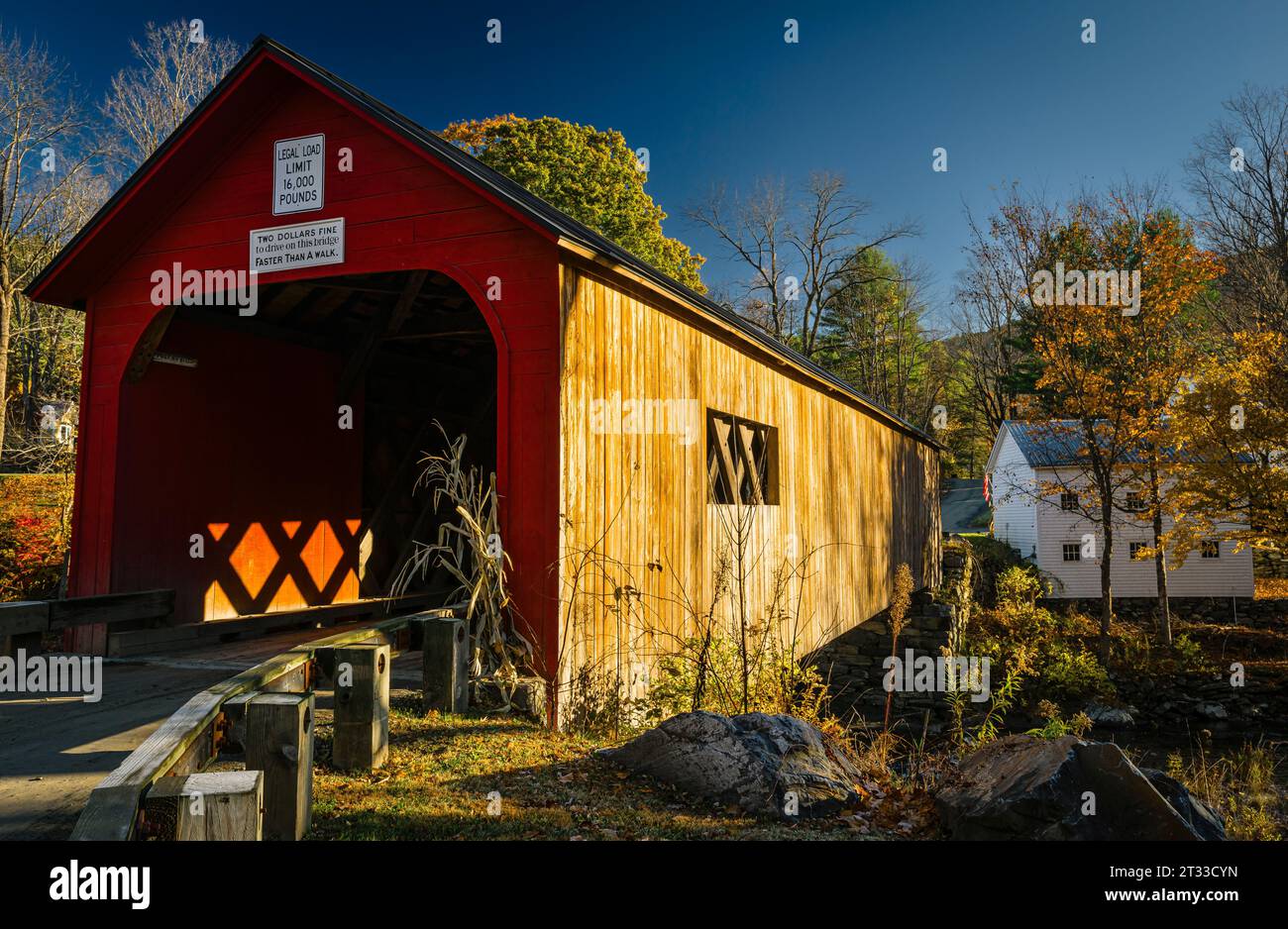 Green river covered bridge guilford hi-res stock photography and images ...