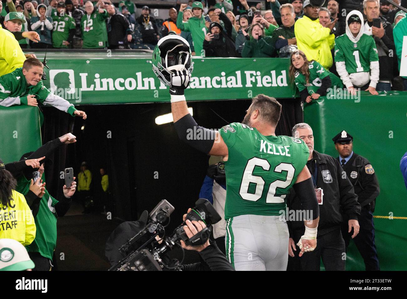 Zach cunningham eagles hi-res stock photography and images - Alamy
