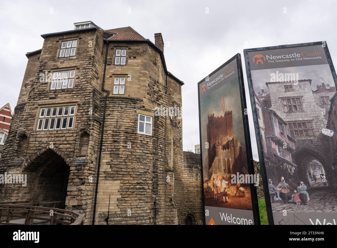 Castle gate in newcastle upon tyne hi-res stock photography and images ...