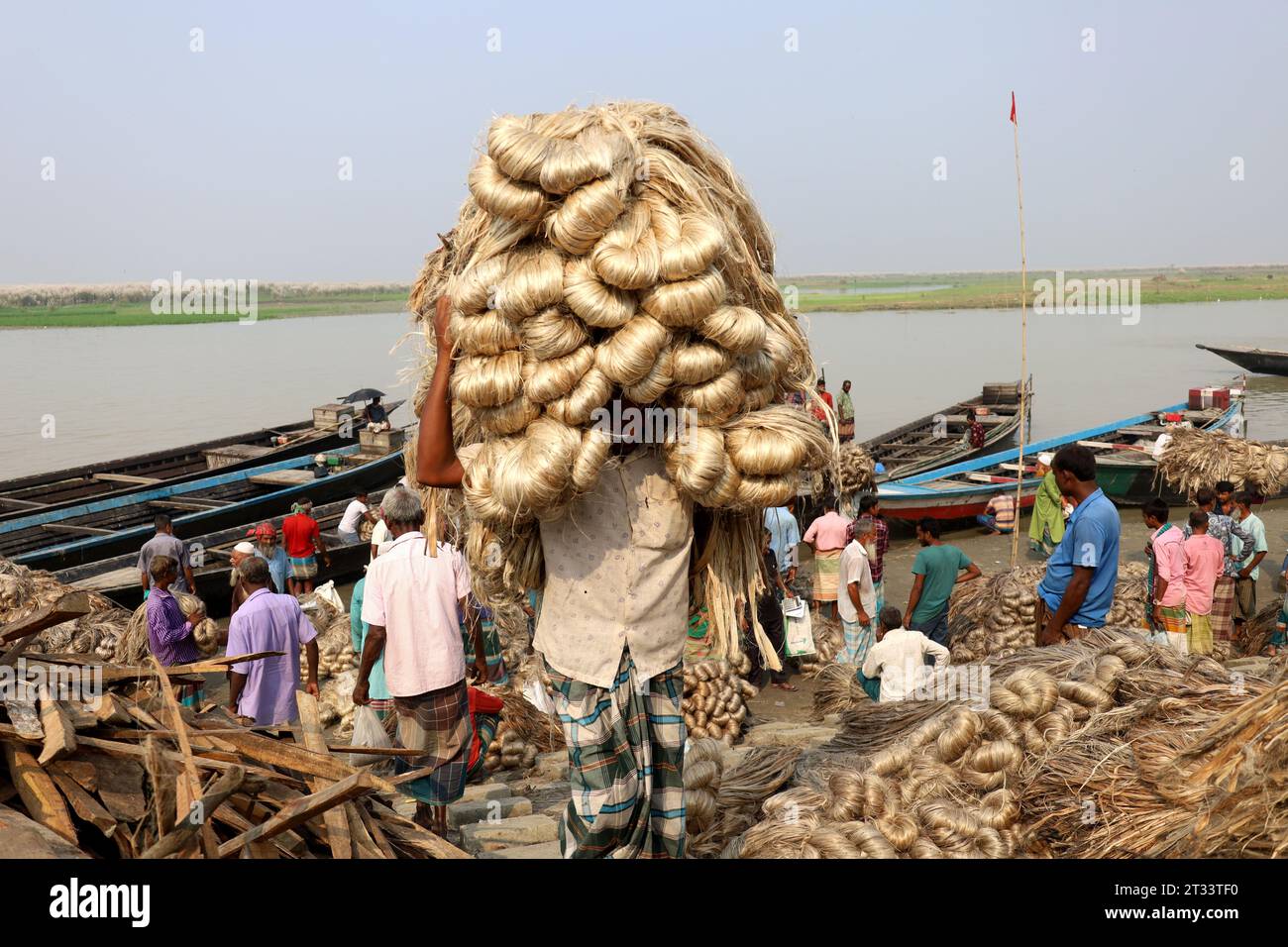 Jute made carpets hi-res stock photography and images - Alamy