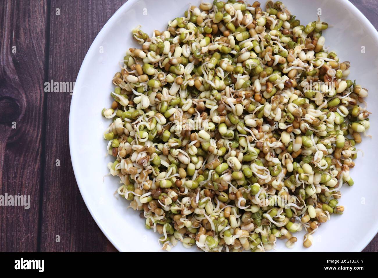 Sprouts bhel hi-res stock photography and images - Alamy