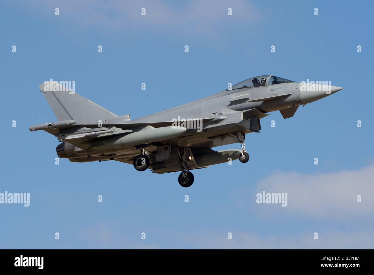 Avión de combate moderno Eurofighter Stock Photo - Alamy