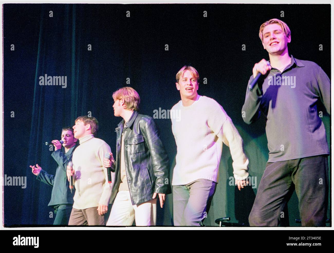 Westlife 1998 hi-res stock photography and images - Alamy