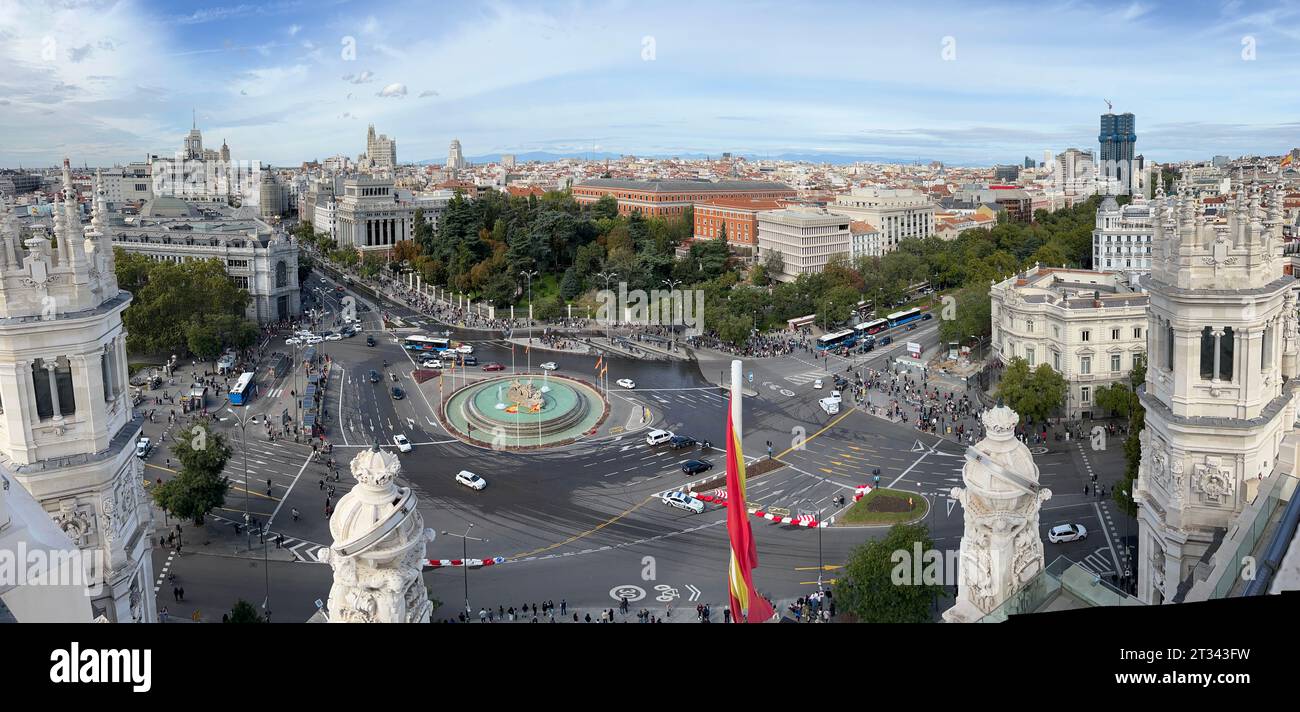 Aerial view of the Cibeles square in Madrid Stock Photo - Alamy