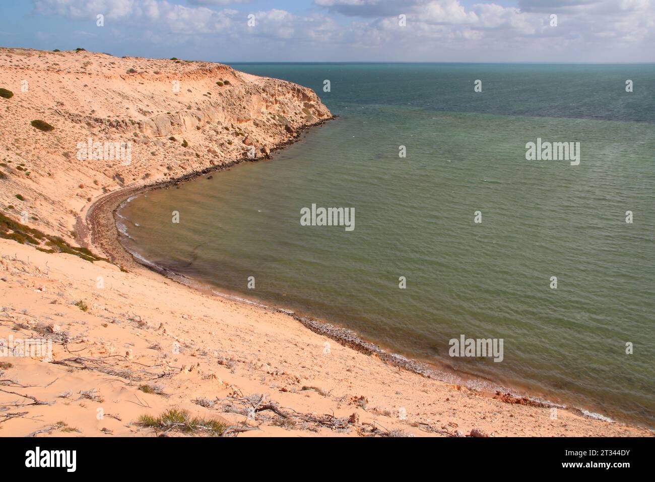 indian ocean at eagle bluff at shark bay in australia Stock Photo - Alamy
