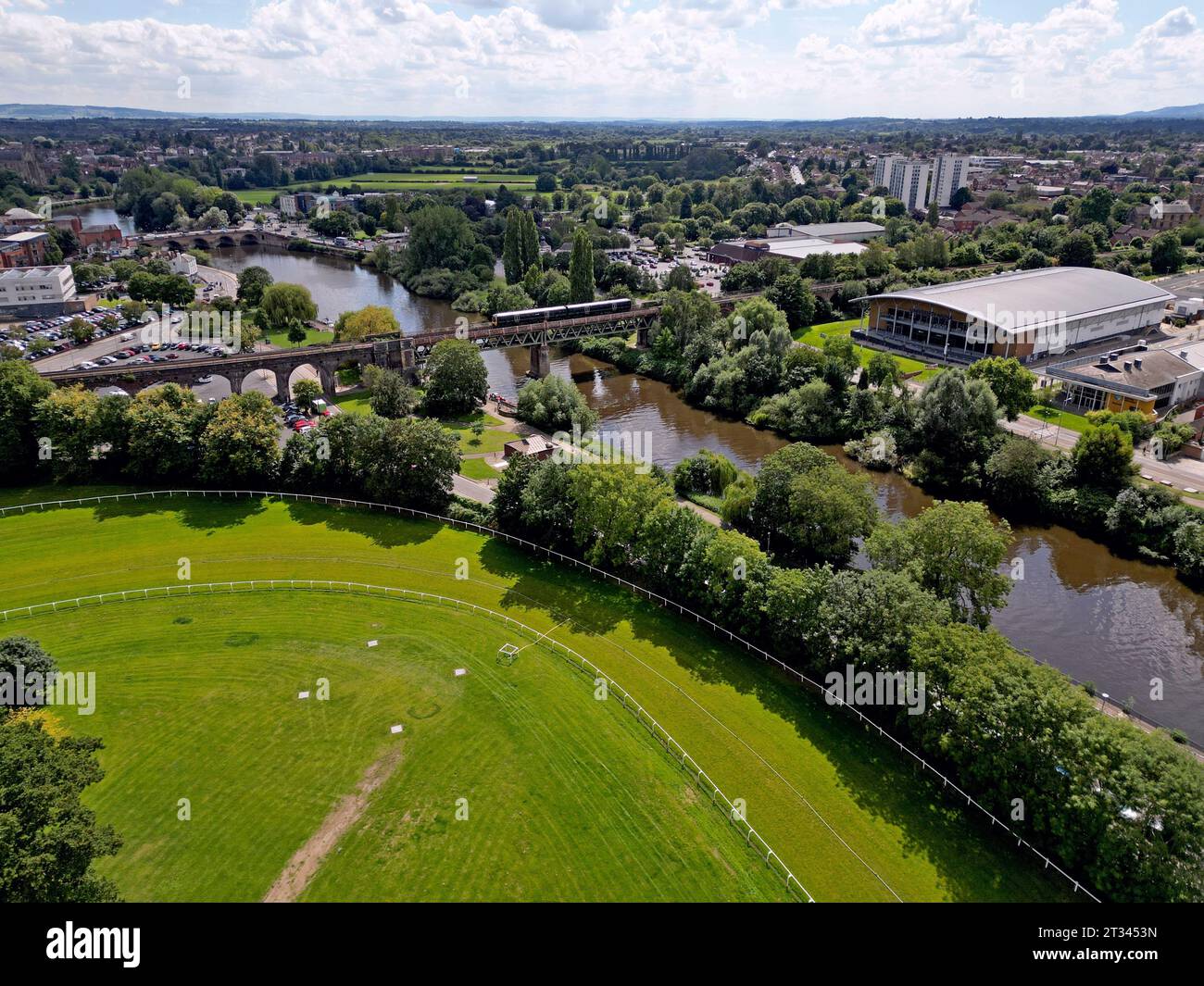 The university of worcester arena hi-res stock photography and images ...