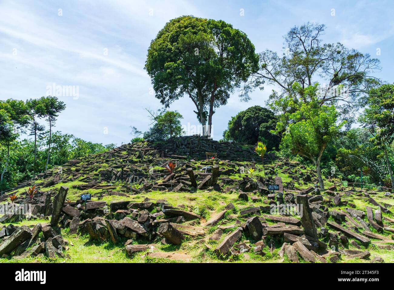 Gunung Padang Megalithic Site in Cianjur, West Java, Indonesia. Gunung ...