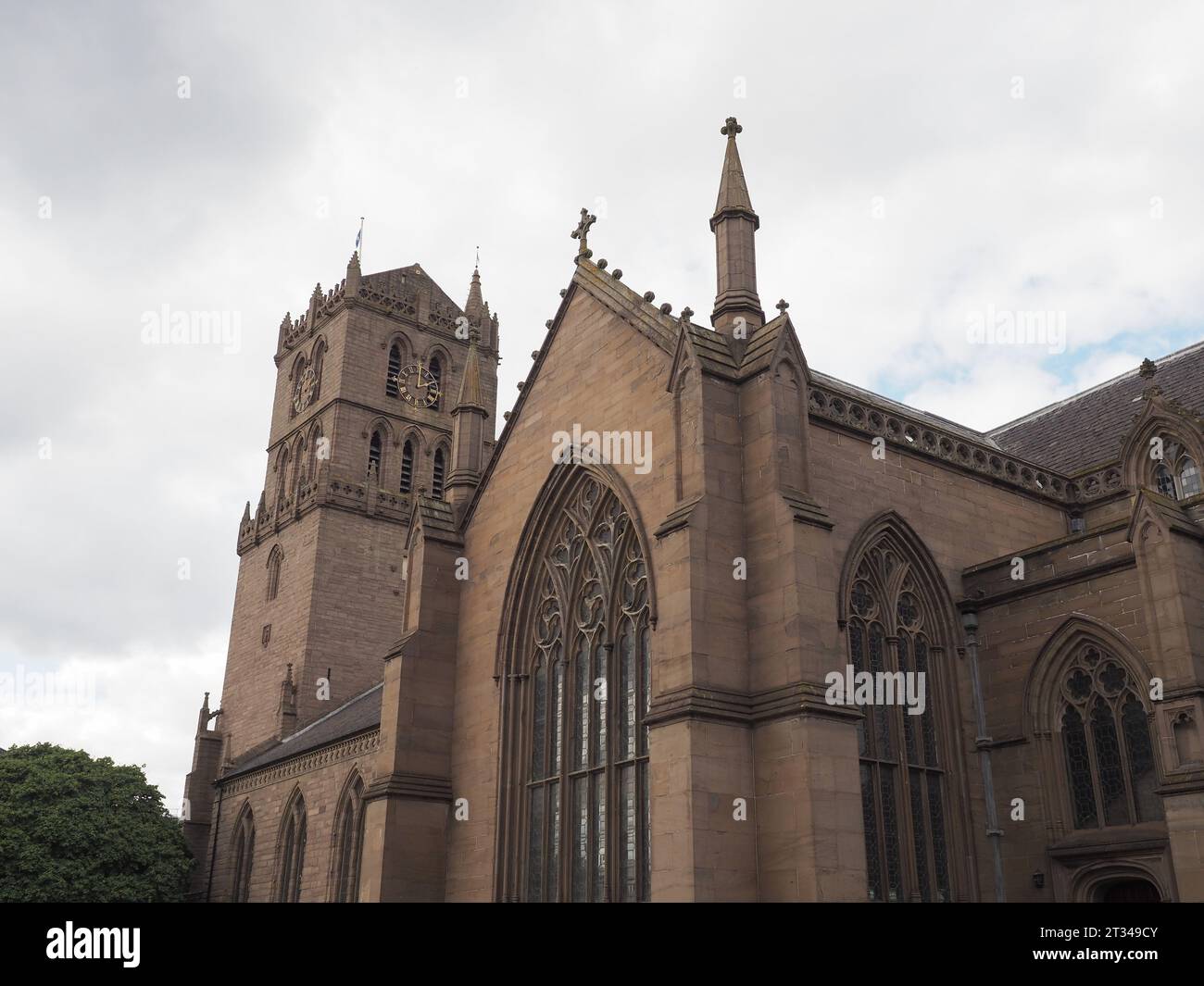 Dundee parish church hi-res stock photography and images - Alamy