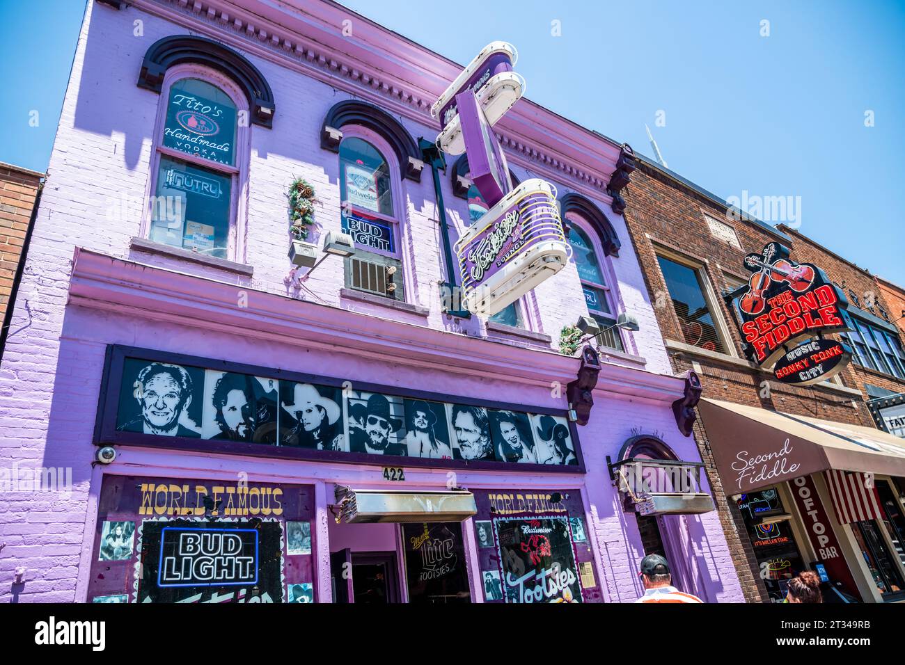 An alcoholic beverages diner in Nashville, Tennessee Stock Photo - Alamy