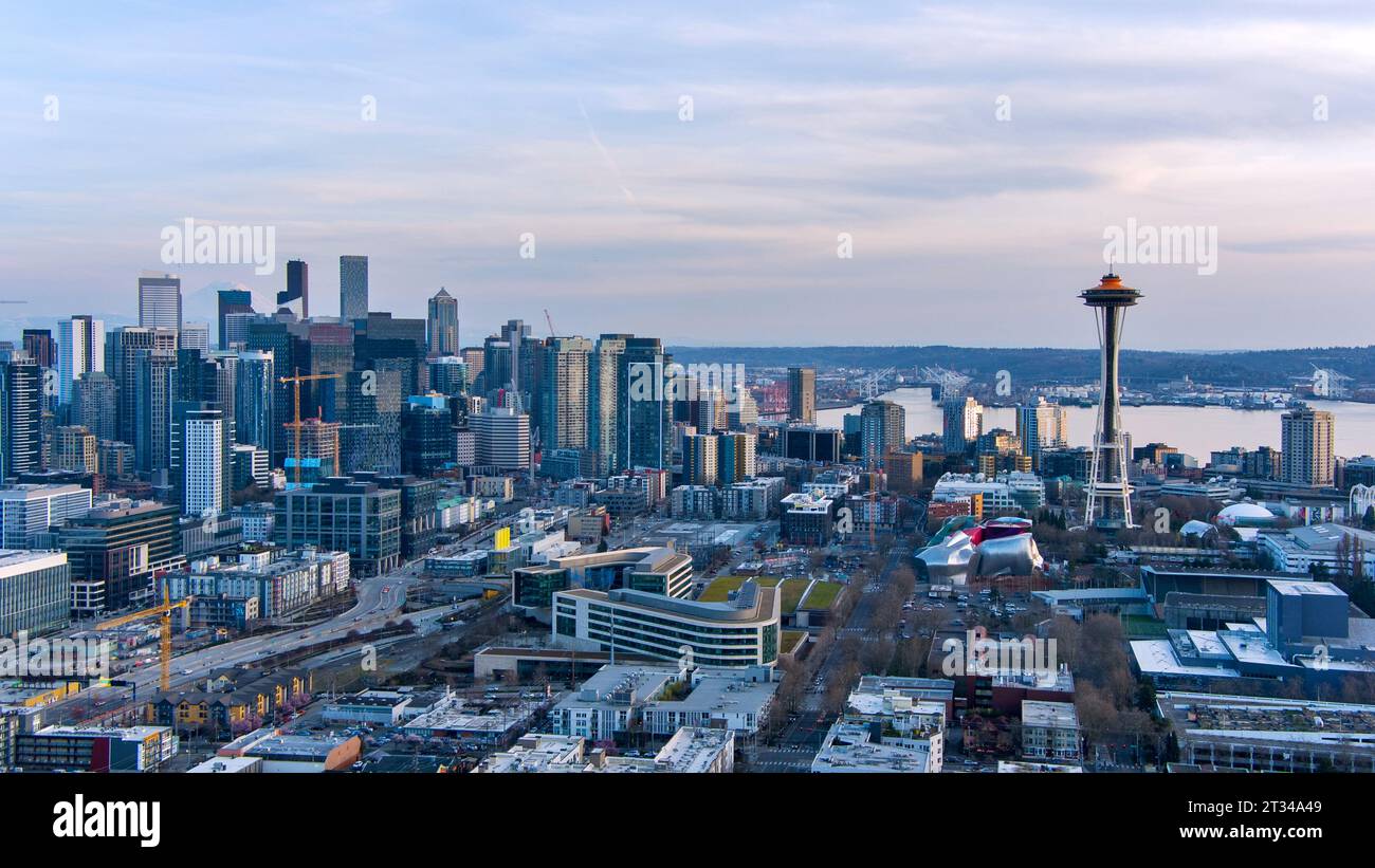 Seattle wa skyline sunset hi-res stock photography and images - Alamy