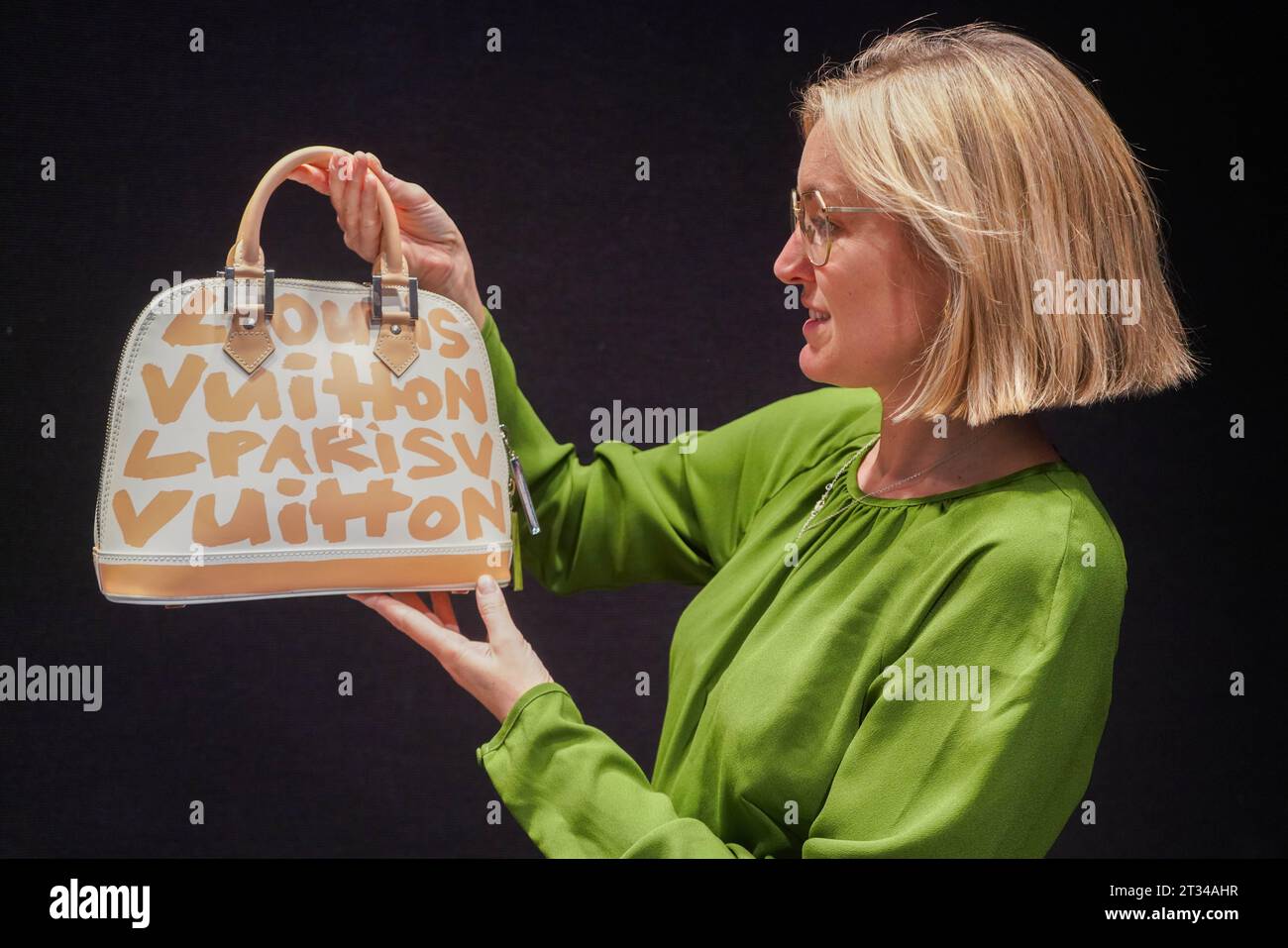 Designer stephen sprouse hi-res stock photography and images - Alamy