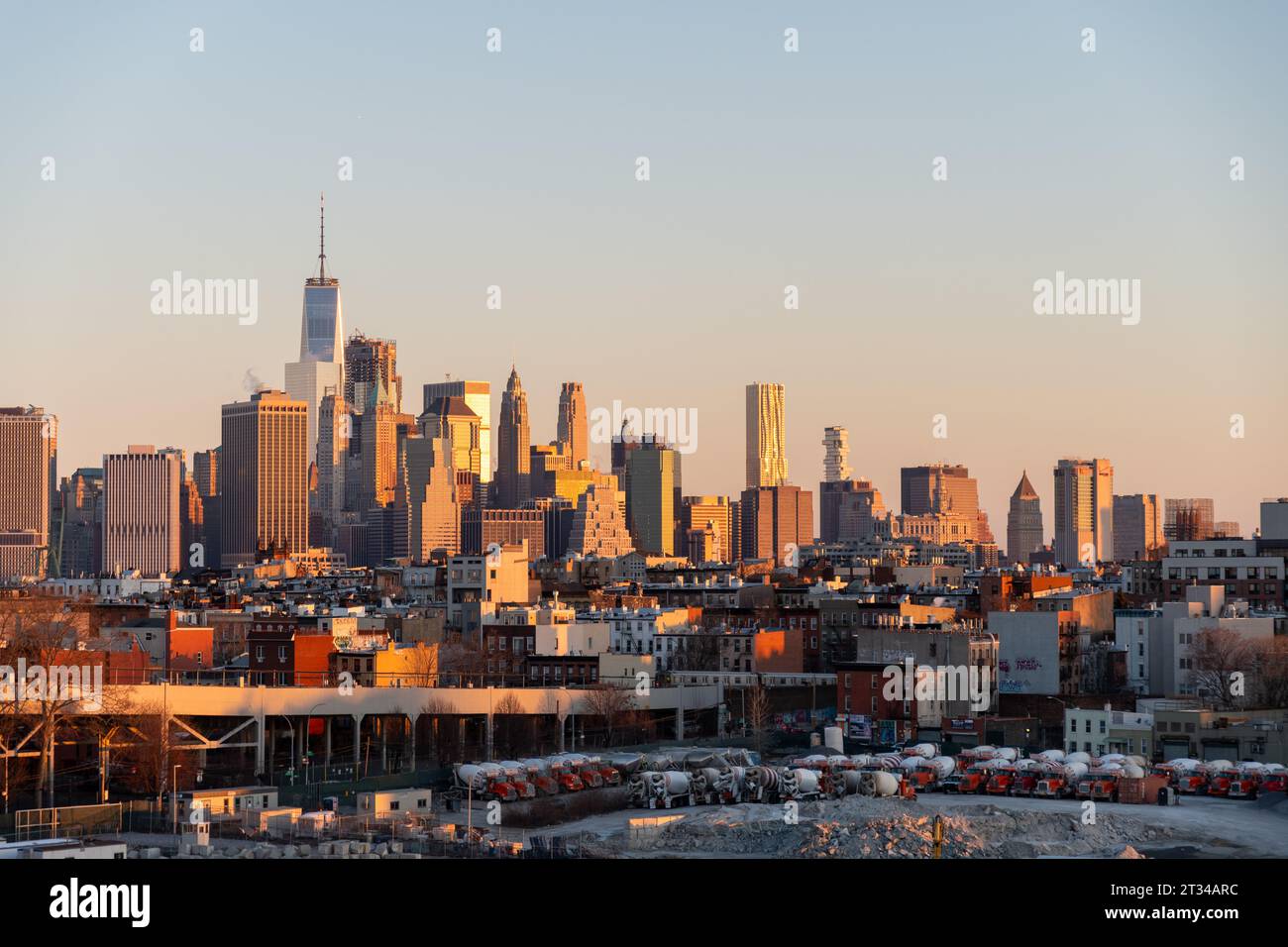Early morning view of New York City skyline from Brooklyn Stock Photo ...