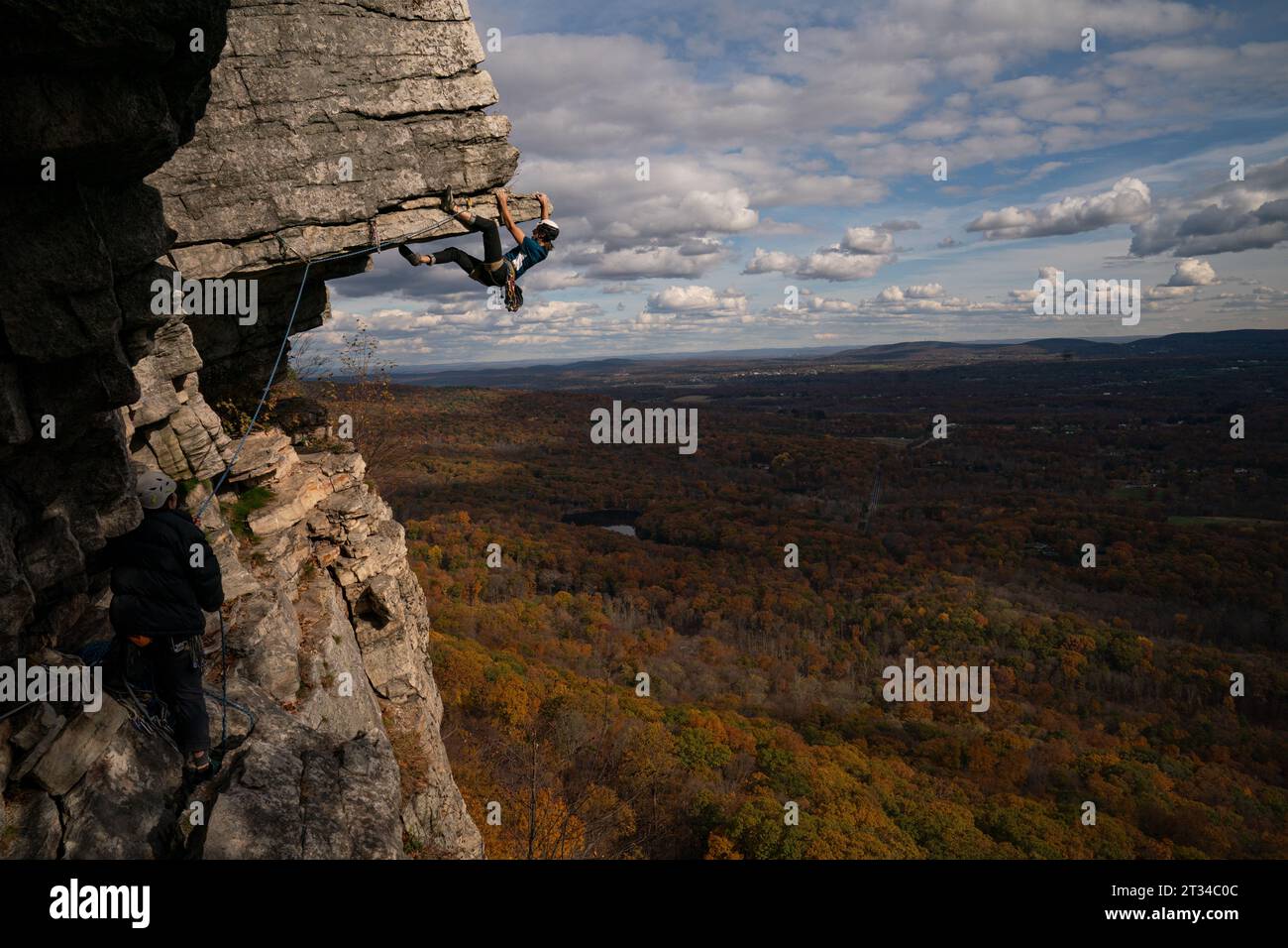 Gunks Rock Climbing - The Dangler Stock Photo - Alamy