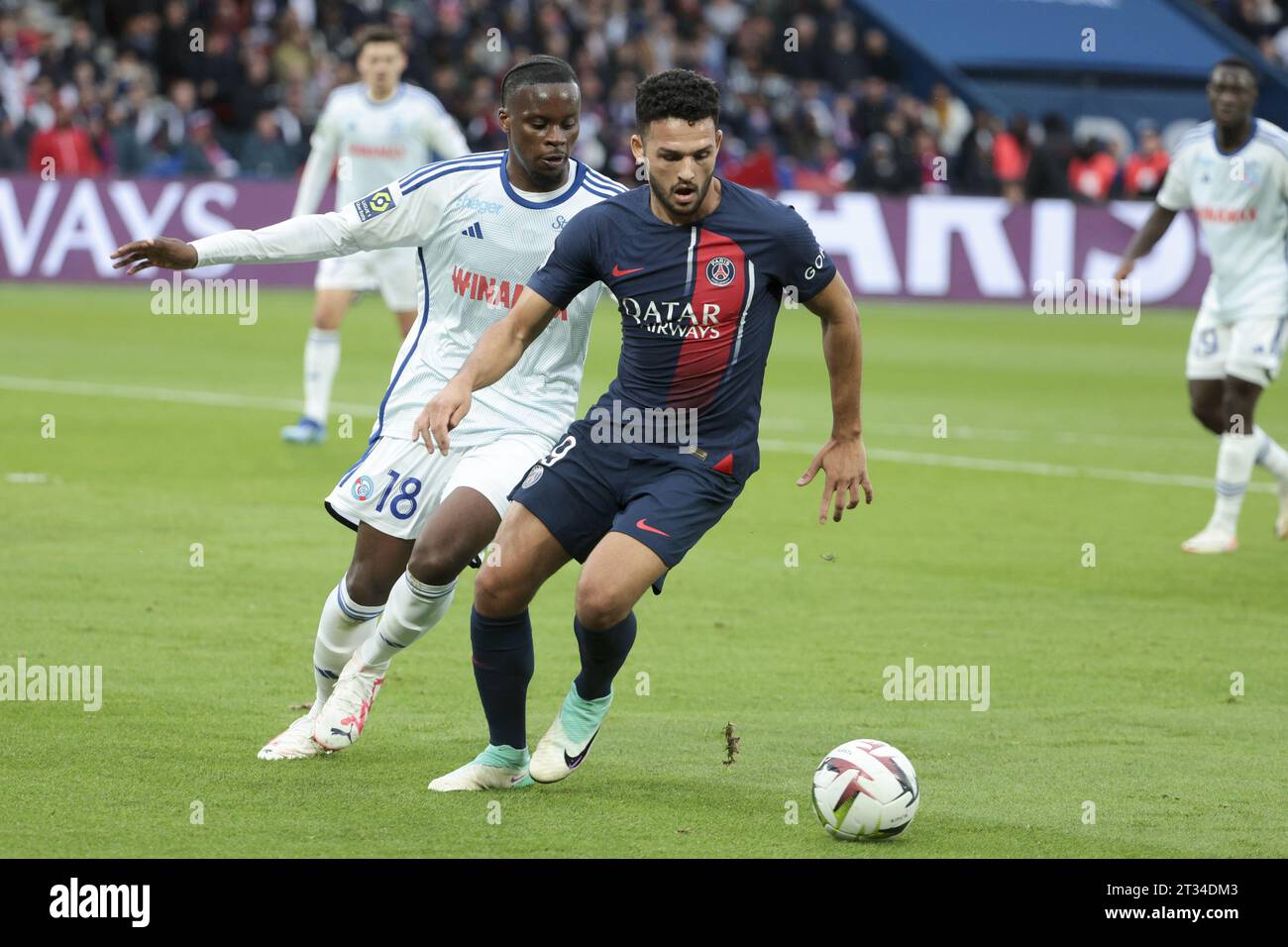 Goncalo Ramos of PSG, left Junior Mwanga of Strasbourg during the French championship Ligue 1 ...
