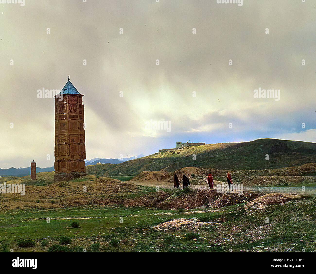 Minarets ghazni hi-res stock photography and images - Alamy