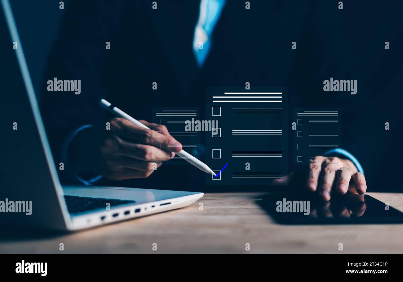 Digital checklist automation system hi-res stock photography and images ...