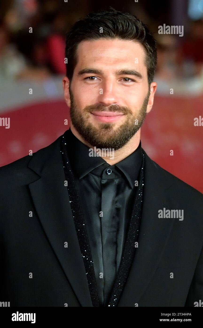 Alvise Rigo bei der Premiere des Netlix-Films 'Nuovo Olimpo' auf dem 18 ...