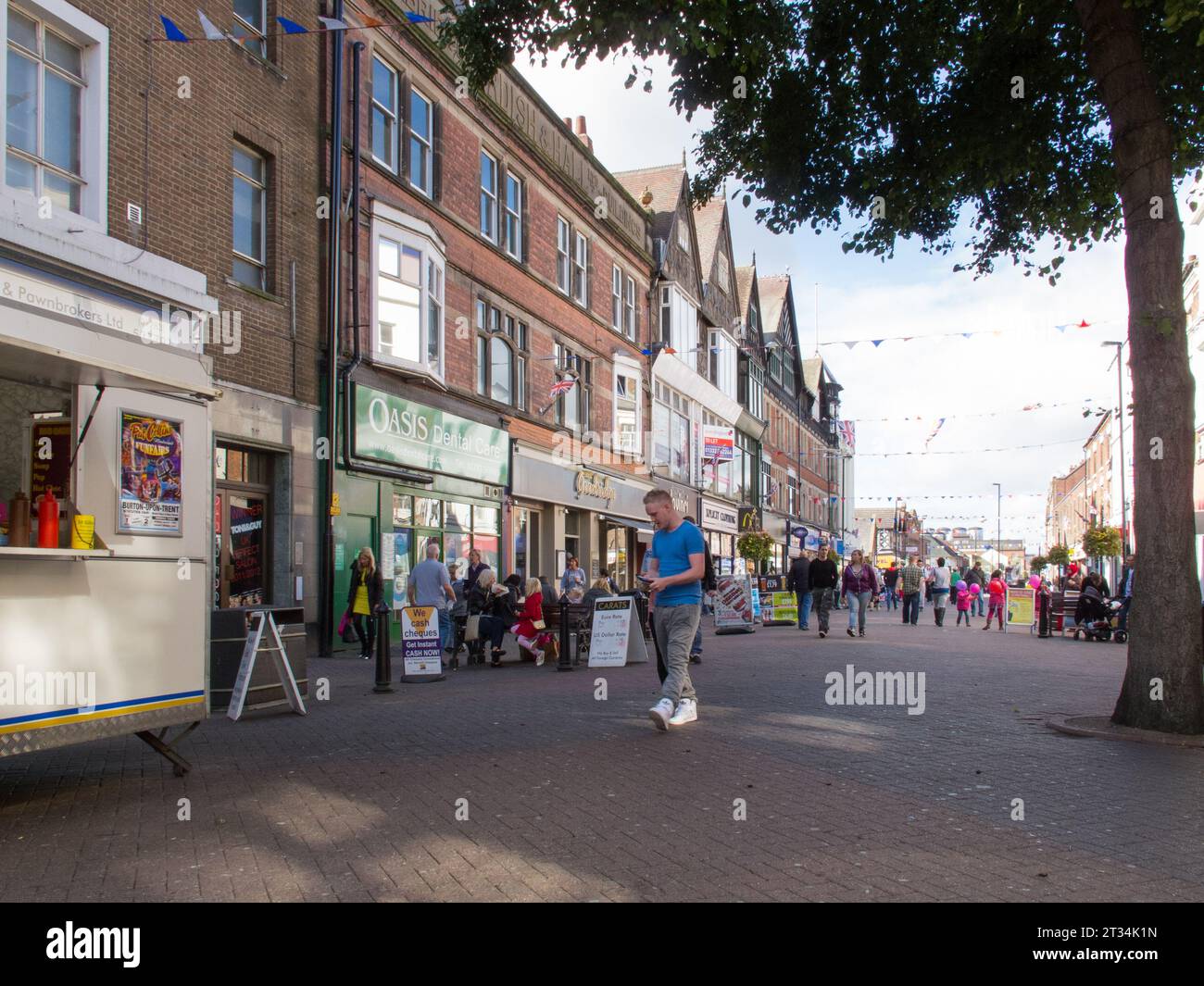 Burton on trent staffordshire england hi-res stock photography and ...