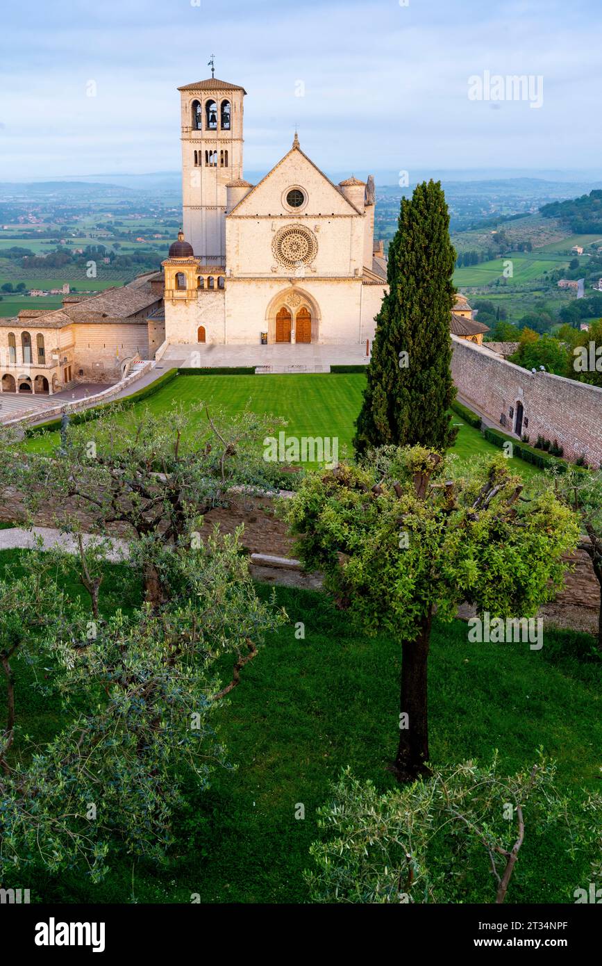 Basilica of San Francesco D'Assisi, St.Francis, UNESO World Heritage ...